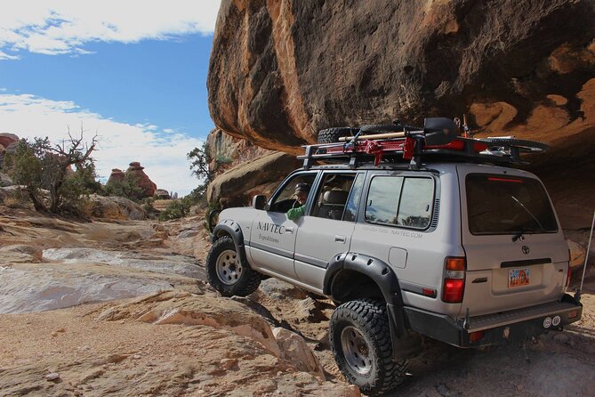Canyonlands National Park Needles District by 4x4 - Exploring Rock Art and Remote Canyons