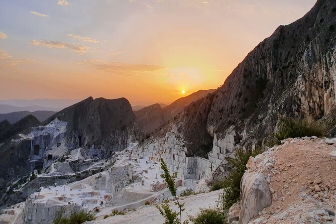 Carrara Marble Tour by Van From Lucca or Pisa - Insights Into Tuscanys Rich History and Culture