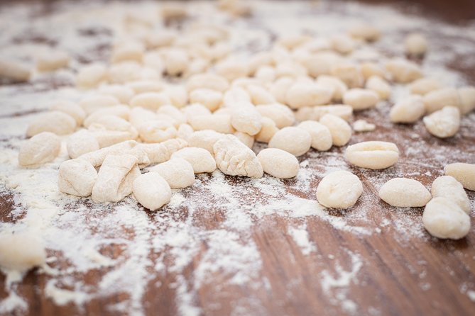 Cesarine: Small Group Pasta and Tiramisu Class in Messina - Pricing and Booking Details