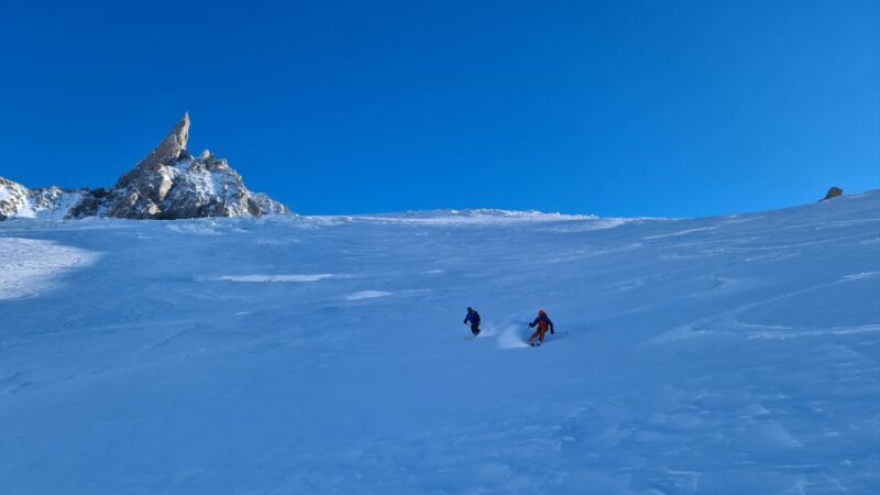 Chamonix: Tandem Paragliding Flight With Mont-Blanc Views - Instructor Profiles