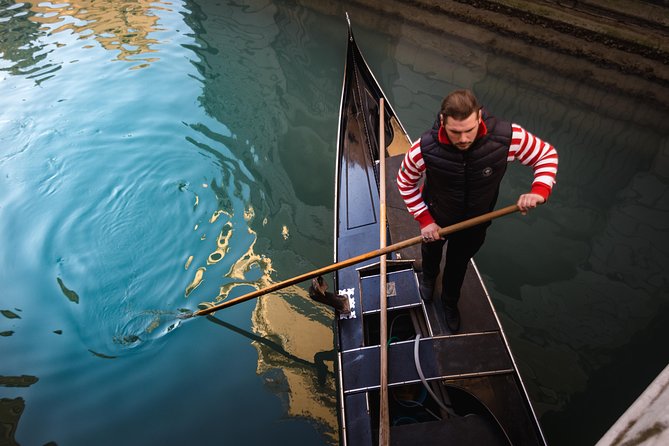 Charming Gondola Ride on the Grand Canal & Gondola Gallery - Gondola History Gallery