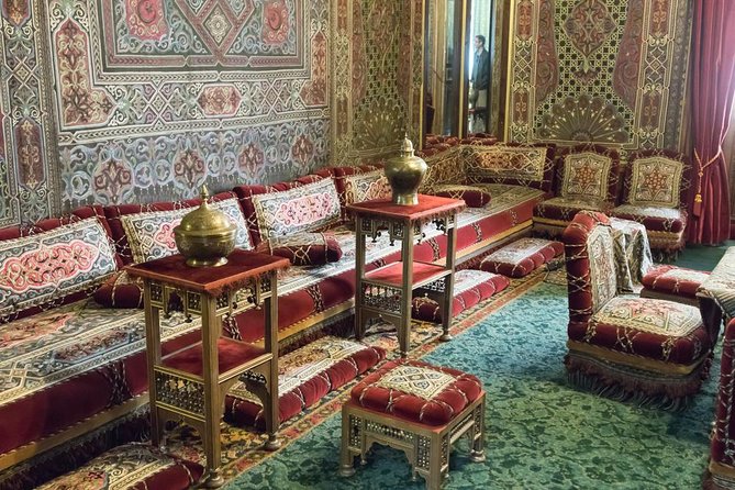 Day Trip to Draculas Castle, Peles Castle and Medieval Brasov - Wandering Through Medieval Brasov