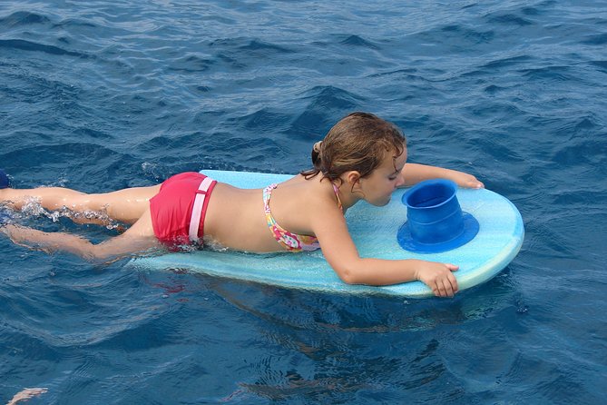 Deluxe Snorkel & Dolphin Watch Aboard a Luxury Catamaran from Kailua-Kona - Detailed Breakdown of the Experience