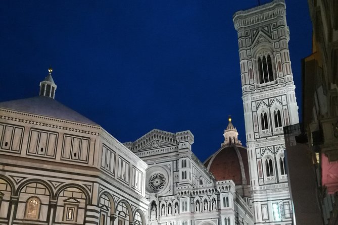 Electric Bike Night Tour of Florence With Amazing View From Michelangelo Square - Exploring Florences Historic Streets