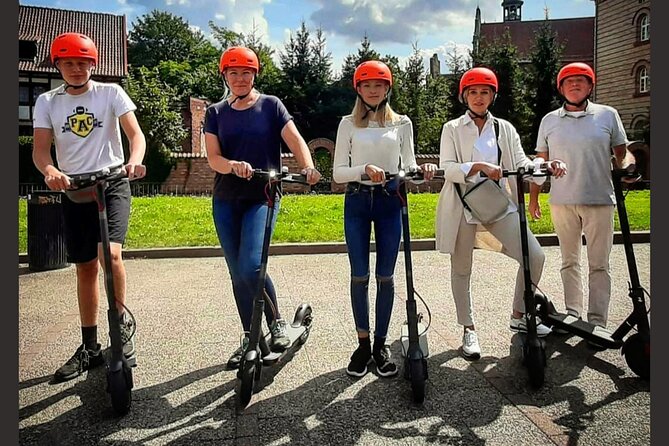 Electric Scooter Tour: Old Town Tour - 2-Hours of Magic! - Captivating Photo Opportunities