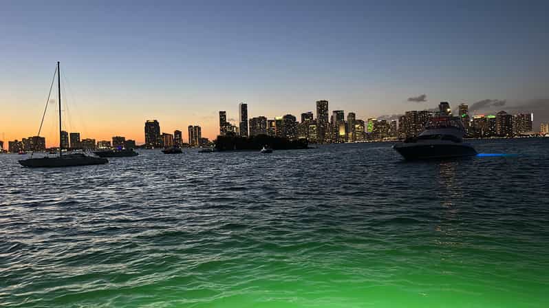 Experience the Ultimate Sunset Cruise on a 50ft yacht! - The Luxury and Comfort Onboard