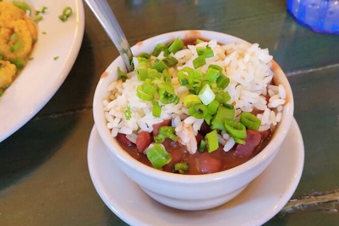 Food Tour of New Orleans Garden District Group of 9 or Less - Highlights of the Garden District