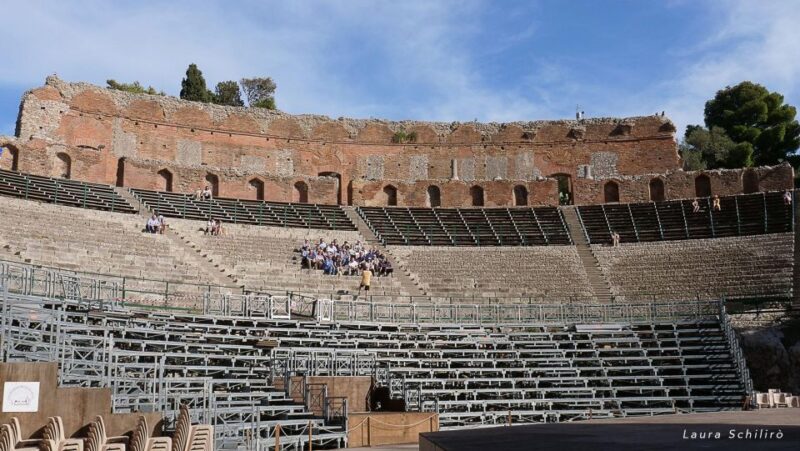 From Catania: Guided Tour of Taormina and Castelmola - Exploring Taorminas Architecture