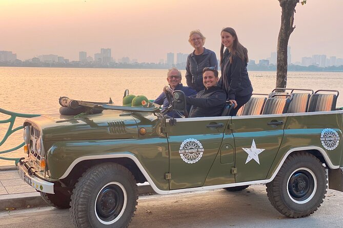 Hanoi Jeep Tour: Red River Countryside+ Backstreet+ Train-street - Lunch at Hidden Gem Café