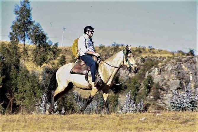Horse Riding Chacan Mountain And Temple Of The Moon - Discovering the Temple of the Moon
