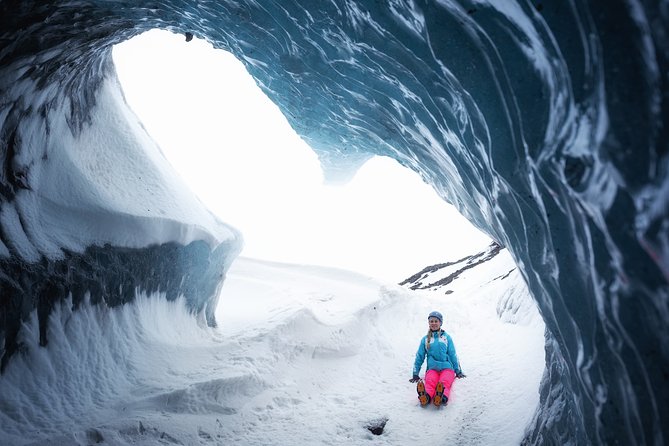 Ice Cave Captured - Professional Photos Included - Meeting Point and Logistics