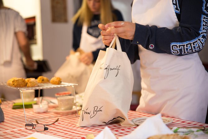 Irish Soda Bread Baking and Food Heritage Experience - Meeting Details and Location