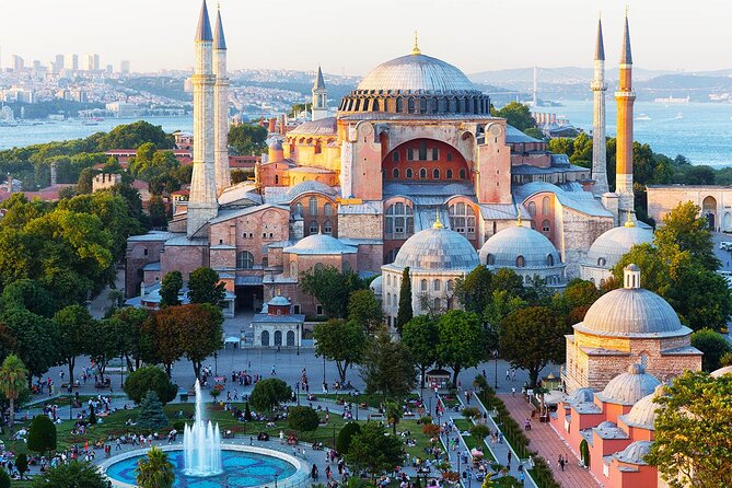 Istanbul Classics and Highlights: Full Day With Lunch - Thrills at the Hippodrome and the German Fountain