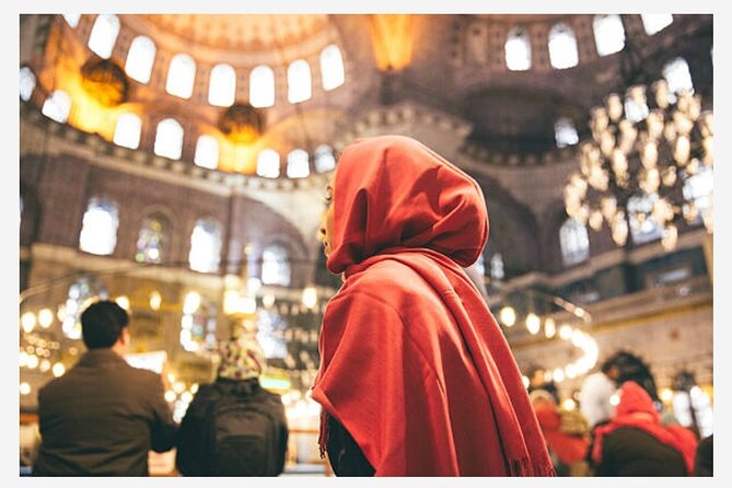 Istanbul Old City Guided Walking Tour Review - Taking in the Tranquility of the Blue Mosque