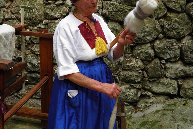 Konavle Valley Wine Tour From Dubrovnik With Train Ride and Wine Tasting - Exploring the Konavle Valley