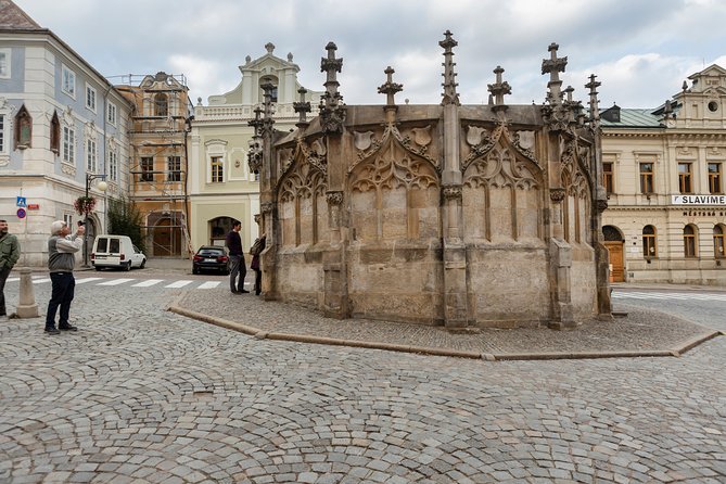 Kutna Hora Day Trip From Prague - Sedlec Ossuary