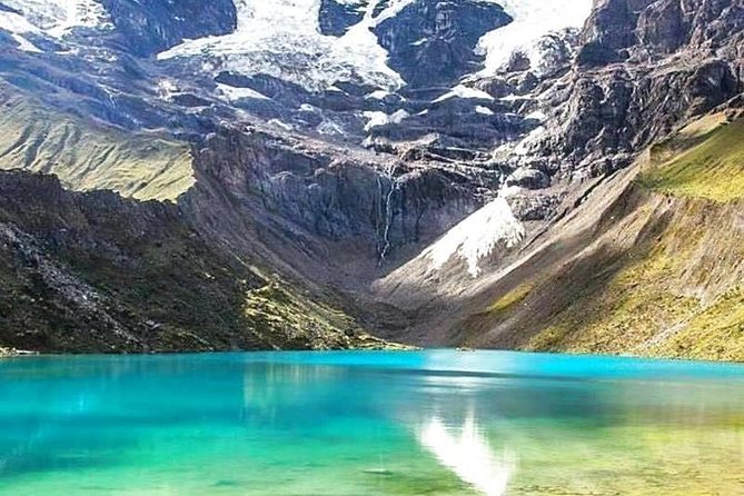 Laguna Humantay - Stunning Scenery of Humantay Lake
