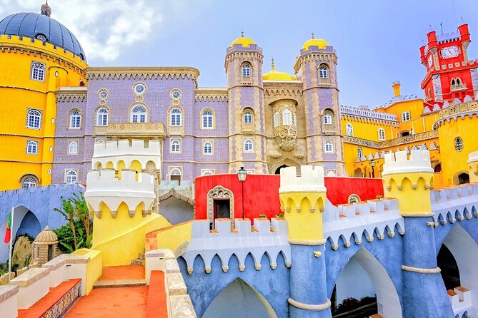 Lisbon: Pena Palace, Sintra CaboRoca Cascais Day Tour Small Group - Discovering Cabo Da Roca