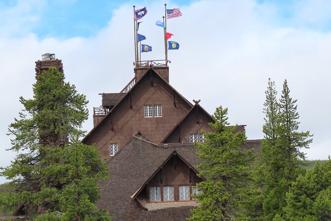 Lower Loop Van Tour from West Yellowstone: Grand Prismatic and Old Faithful - The Sum Up