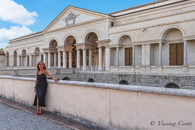 Mantova Historic Center - Walking Tour With Private Guide - Private Tour and Personalized Experience