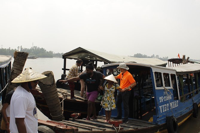 Mekong Delta Tuk Tuk, Vinh Trang pagoda and hand Rowing Sampan - FAQ