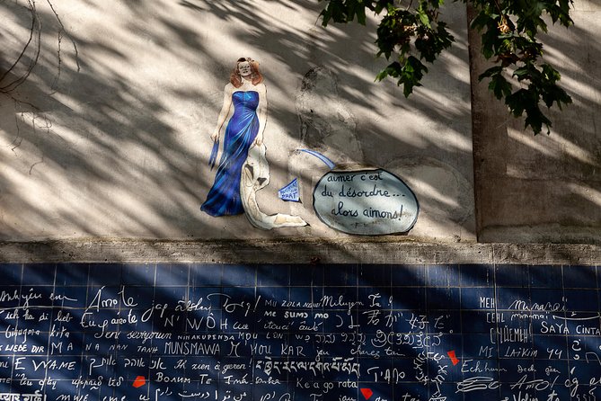 Montmartre Street Art Tour With an Artist - Tour Duration and Accessibility Considerations