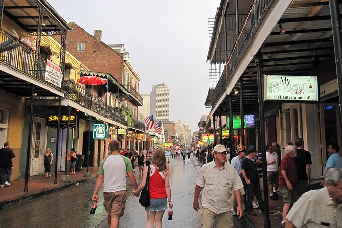 New Orleans City/Cemetery and Swamp Full-Day Tour - Accessibility and Health Considerations
