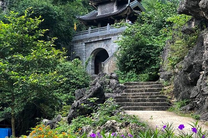 Ninh Binh Daily Tour: Hoa Lu- Am Tien Cave - Tam Coc- Bike - Bich Dong pagoda - FAQs