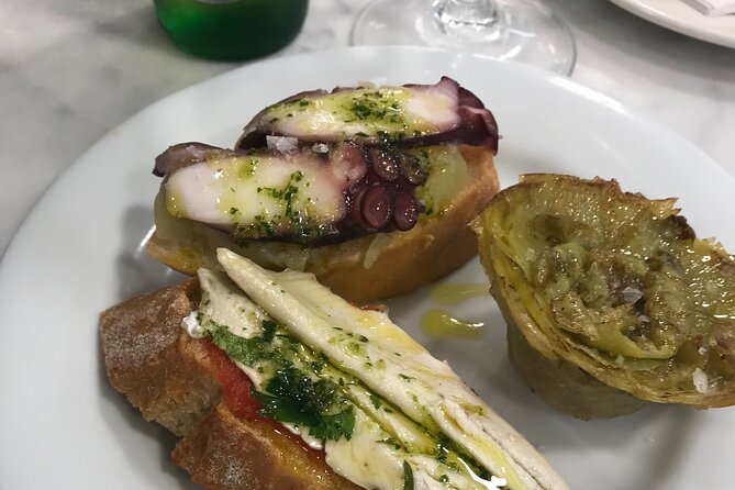 Palma De Mallorca: PRIVATE Local Food and Cathedral Experience - Accessibility and Participation