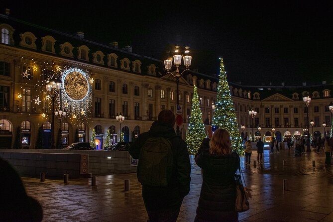 Paris Christmas Lights Small Group Walking Tour With Local Guide - Reviews and Feedback