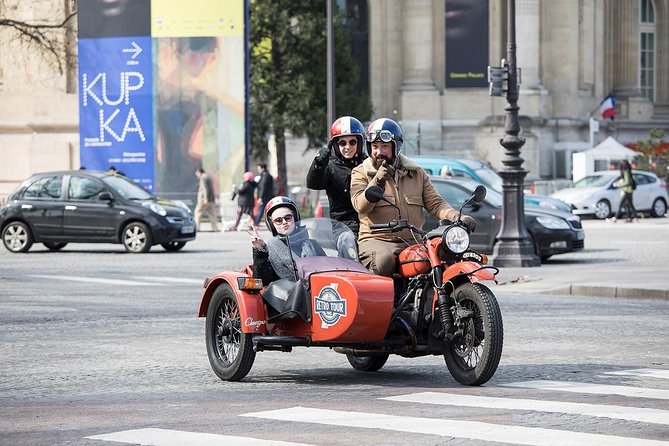 Paris Vintage Private & Bespoke Tour on a Sidecar Motorcycle - Wheelchair Accessibility and Service Animals