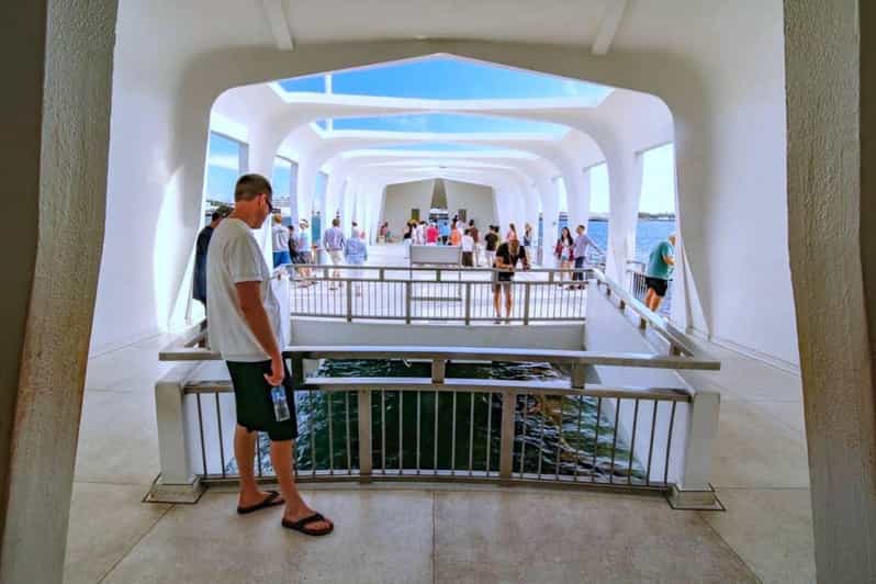 Pearl Harbor and Oahu Circle Island Tour FROM KAUAI - The Sum Up
