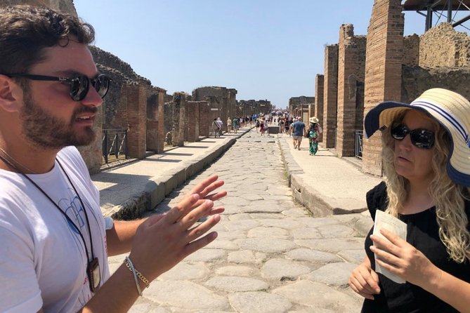 Pompeii Visit With Food and Wine Tasting Near Mt. Vesuvius - Culinary Delights: Lunch and Wine Tasting