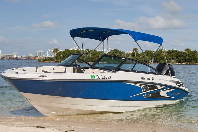 Private Boat Ride in Miami with Experienced Captain and Champagne - The Experience in Practice