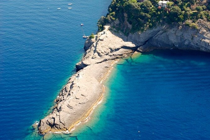 Private Daily Tour Charter Boat From Genoa to Portofino - Tips for a Comfortable Journey