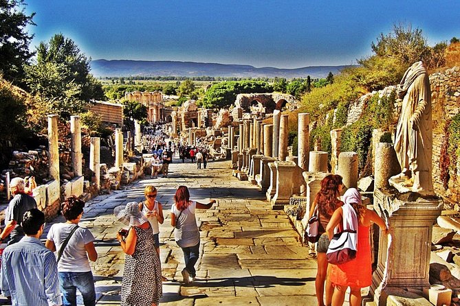 Private Ephesus Tour From Kusadası Port - Exploring Selcuk Village