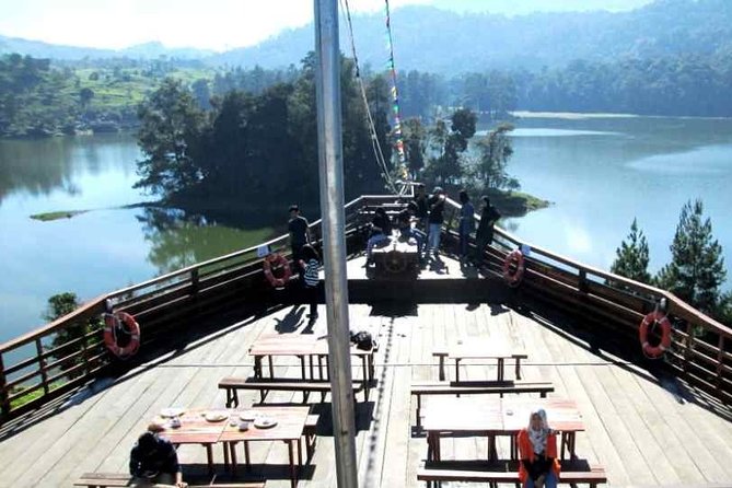 Private Guided Sightseeing Day Tour of Bandung - Authentic Experiences That Keep Travelers Coming Back