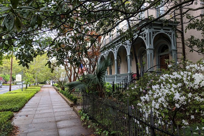 Private Tour of Savannah's Historic/Victorian Districts & Bonaventure Cemetery - The Sum Up