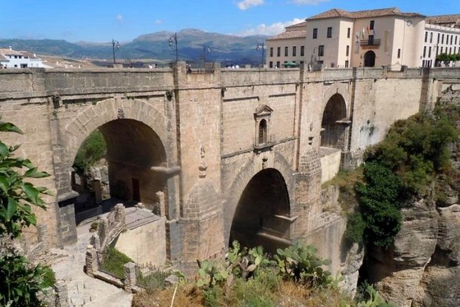 Ronda and Setenil De Las Bodegas Tour From Malaga - Tour Inclusions and Exclusions
