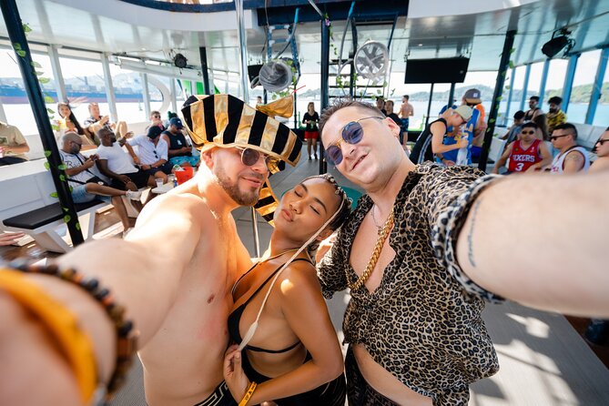 Sailaway Boat Party Phuket - FAQs