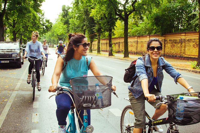 The Beauty of Berlin by Bike: Private Tour - Meeting and Pickup Details