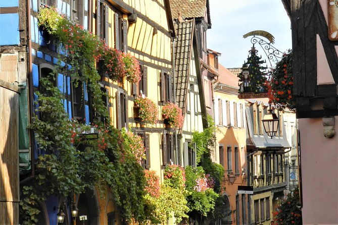 The Emblematic Review: A Wine Lover's Delight - Exploring the Historic Villages