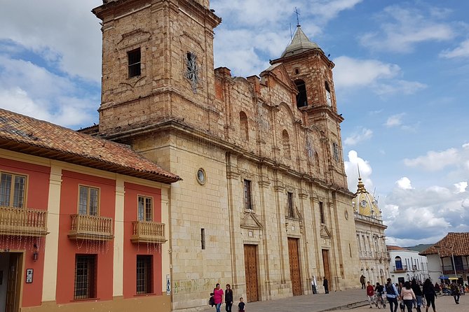 Tour of Zipaquirá: Visit the Salt Cathedral and the Main Squares - Medical Assistance and Insurance Coverage
