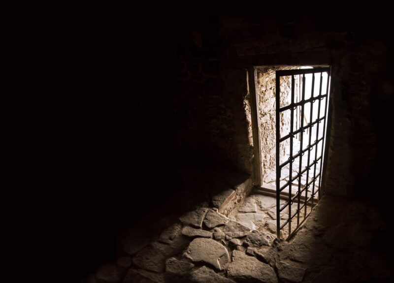 Treasure Hunt : the Prisoner of the Bastille - Navigate the Bastille Fortress