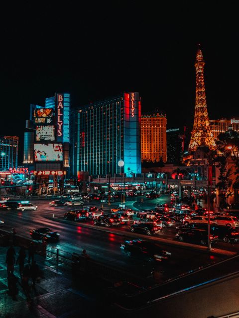 Vegas Highlights: Neon Lights & Desert - Audio Driving Tour - Final Thoughts