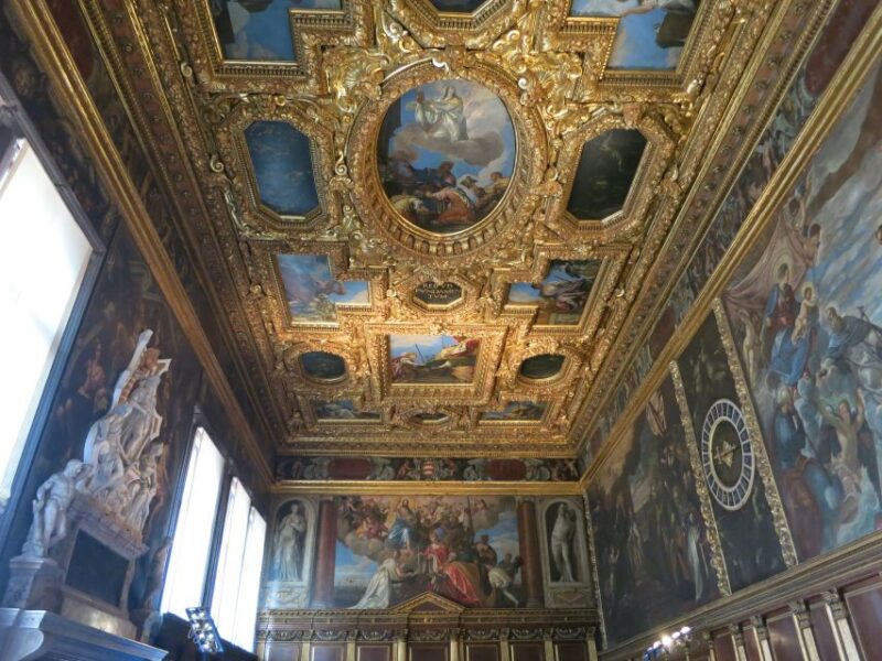 Venice: Gondola Ride & Doges Palace Guided Tour - Meeting Point and Directions
