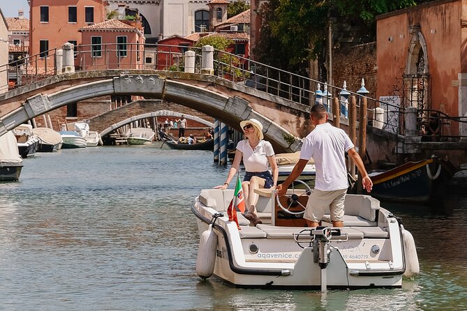 Venice: The Hidden Canals on Electric Boat - Knowledgeable and Friendly Guides