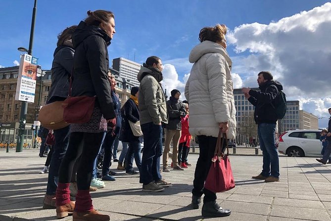 Visite guidée : Bruxelles, 1000 Ans de Luttes - The Practical Aspects: Pricing, Accessibility, and Booking