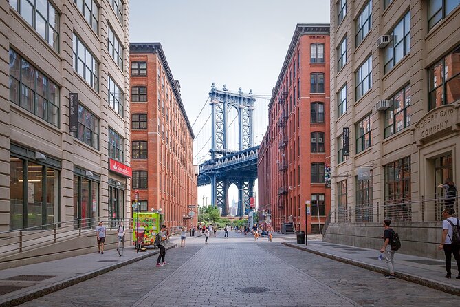 Walking Tour in Manhattan Brooklyn Bridge and Waterfront - Discovering Brooklyn Waterfront