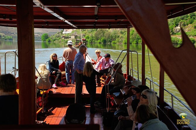 1-Hour Rabelo Boat Trip in Pinhão - Peaceful and Relaxing Journey